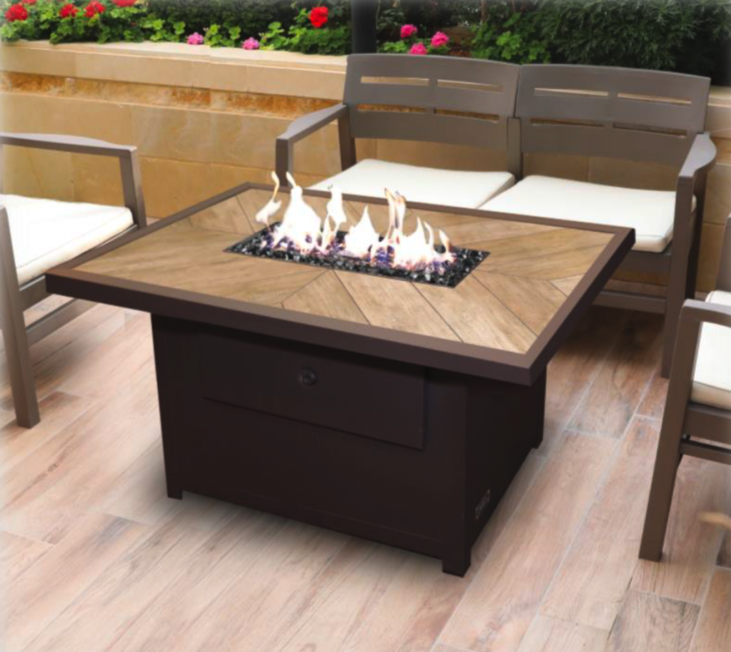 Outdoor Propane Fireplace - Ceramic Table | Trévi Châteauguay